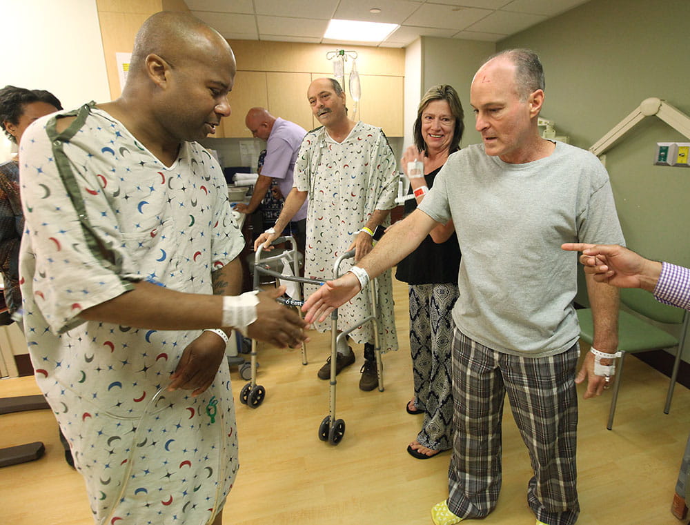 Families come together for 1st compatible kidney transplant exchange in ...